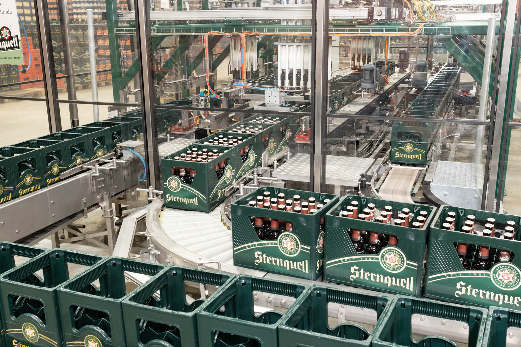 Repacking into the endless crate - vision-tec gmbh